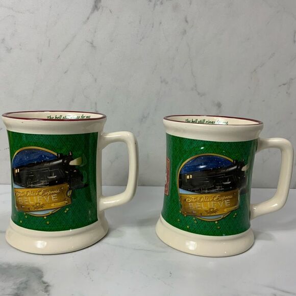 Warner Bros. | Dining | Set Of2 The Polar Express Warnerbros Coffeemugs ...
